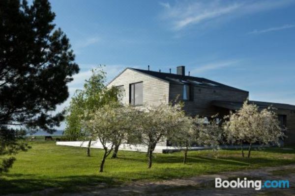 Pikla Linnumaja预订价格,联系电话位置地址【携程酒店】