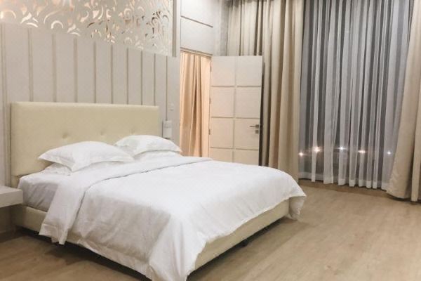 Independence Hotel预订价格,联系电话位置地址【携程酒店】