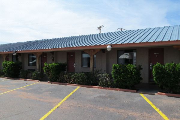 惠滕酒店(Whitten Inn)预订价格,联系电话位置地址【携程酒店】