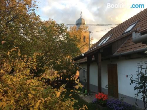 Bell House预订价格,联系电话位置地址【携程酒店】