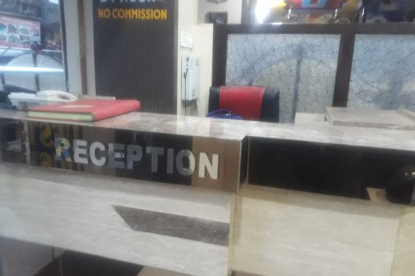 Roop Mahal Hotel预订价格,联系电话位置地址【携程酒店】