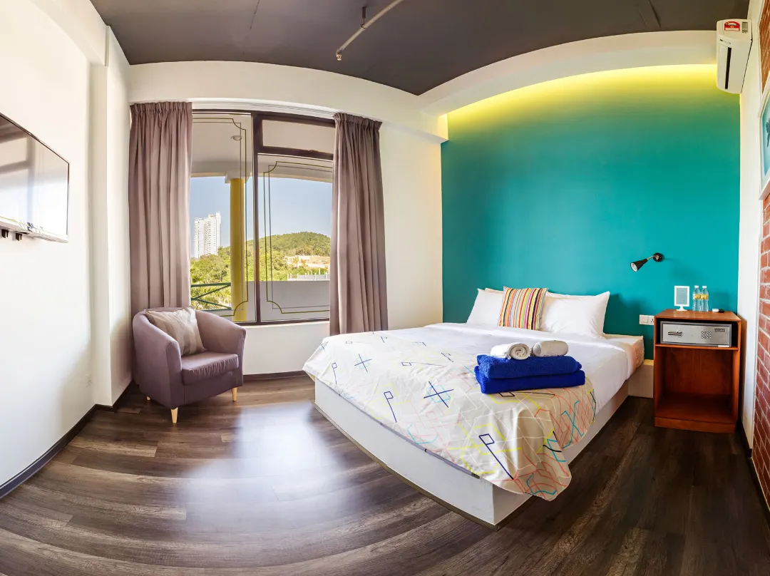 Roomies Suites - Batu Ferringhi