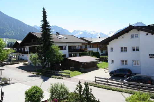 Oberstdorfer Bergwelt Kuschmann预订价格,联系电话位置地址【携程酒店】