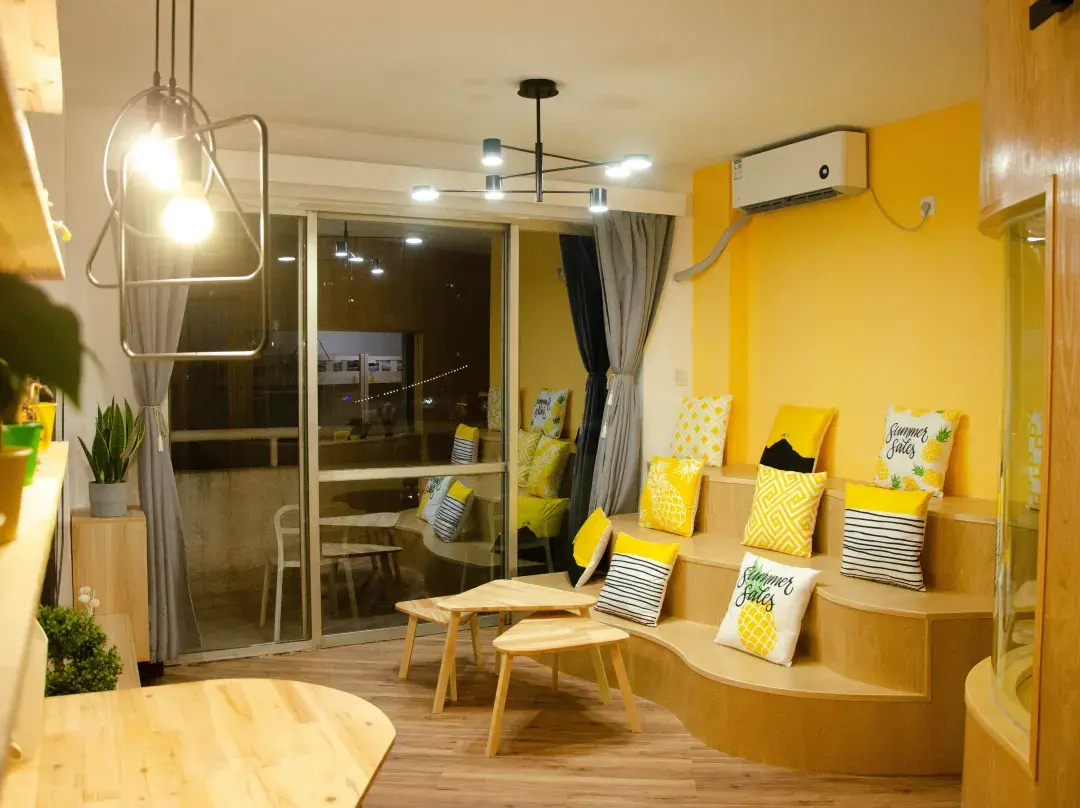 Haishang Shijie Jiaodian Youth Hostel - Hong Kong