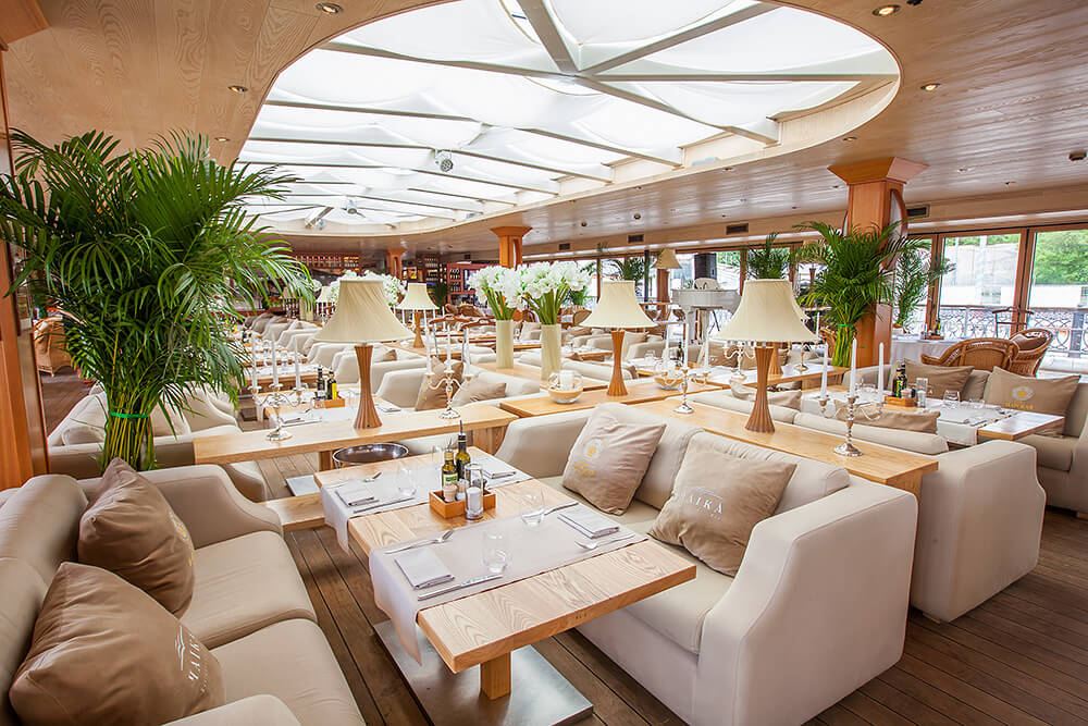 Restaurant-Yacht Chaika 精选 代订座线路推荐【携程玩乐】