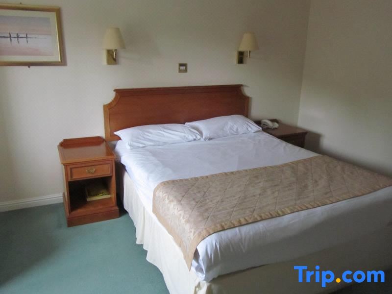 Arden Hotel and Leisure Club Book / Directions - NAVITIME Transit