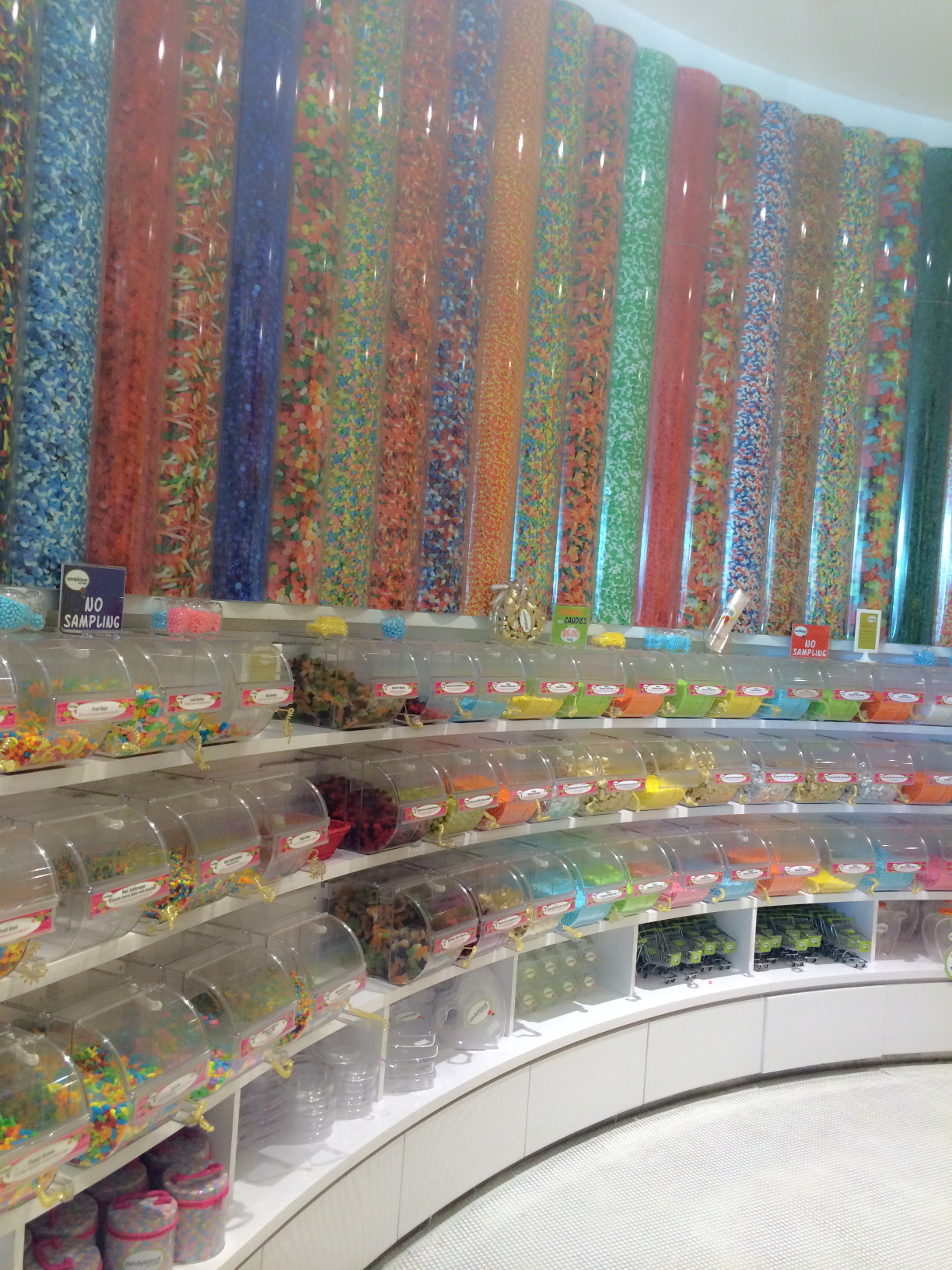 【携程攻略】新加坡Candylicious Resorts World Sentosa Singapore购物,很可爱的一家店，里面的糖果都很 ...